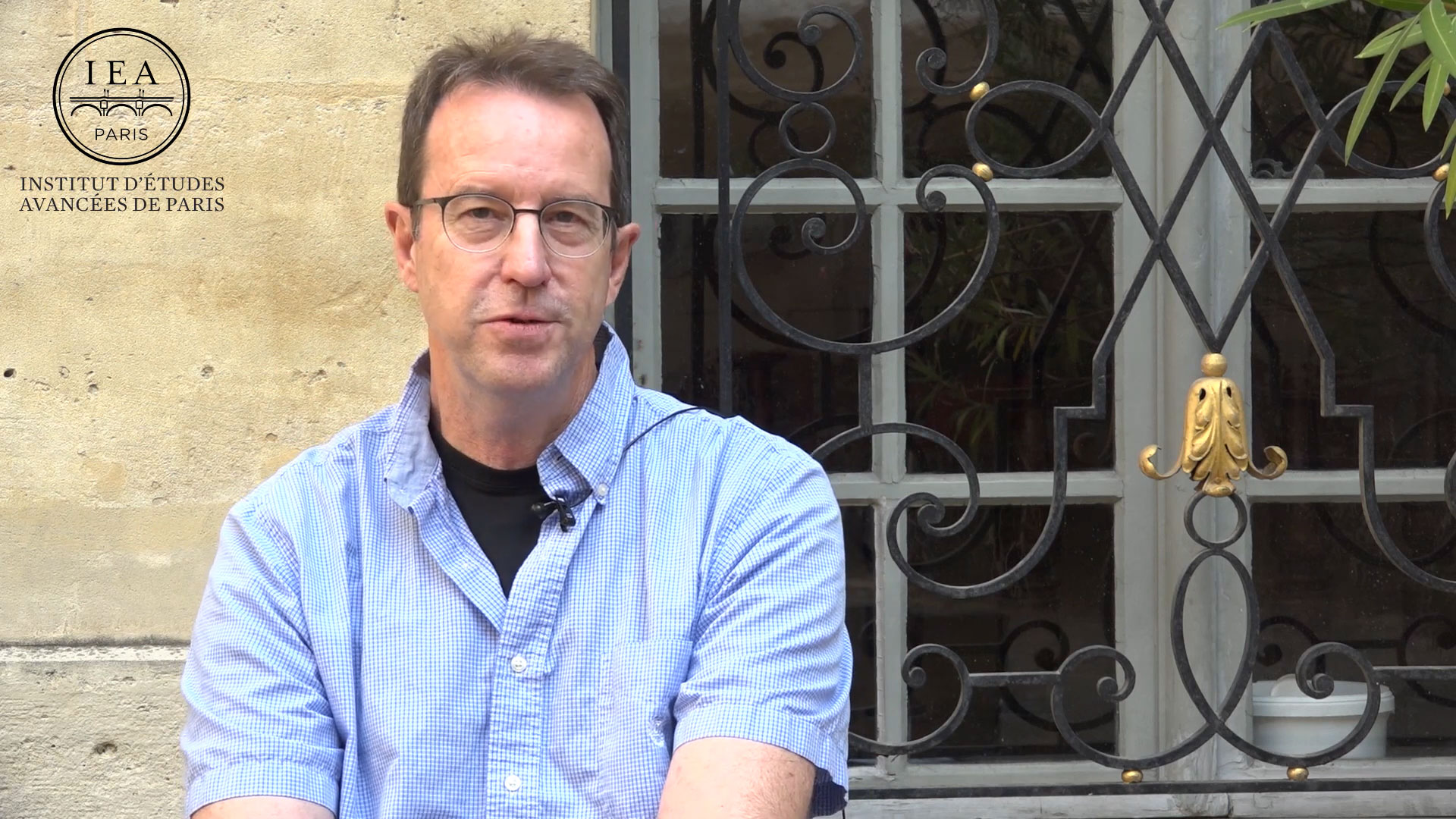 Dr. Perry Myers Authors New Book Following Unique Sabbatical in Paris ...