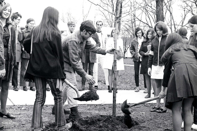 In Memoriam: Walt Pomeroy, ’70, Noted Environmental Advocate and Leader ...