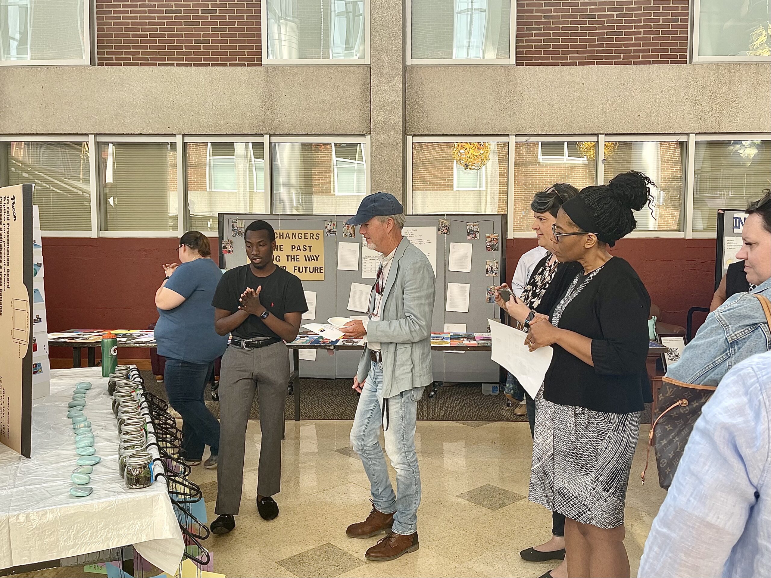 Annual "Maemester" experience focuses on learning | Albion College