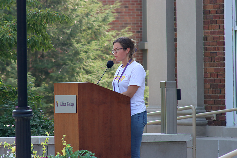 Student orientation leaders help incoming class make connections ...